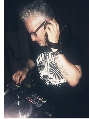 DJ Rick: Muziek als instrument voor verbinding | LatinWorld